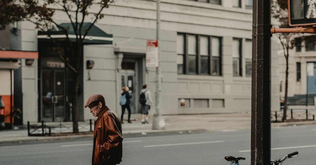 The Beauty of Being a Guy - Hollywood Progressive