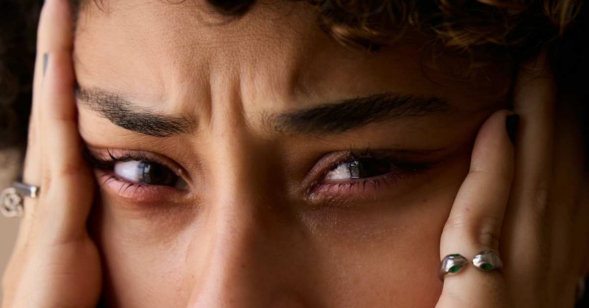 5 Possible Reasons Behind Daily Eye Irritation - Hollywood Progressive