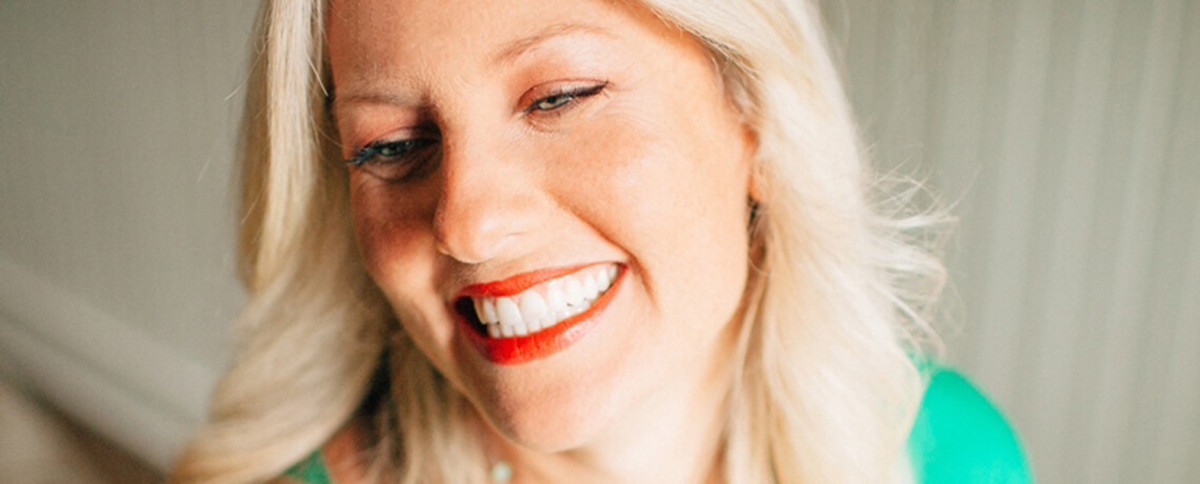 Amy Loftus - Hollywood Progressive