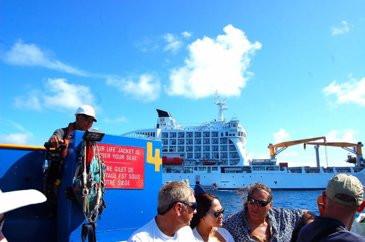 From Alcatraz to Pitcairn: The Tuamotus, Anaa - Hollywood Progressive