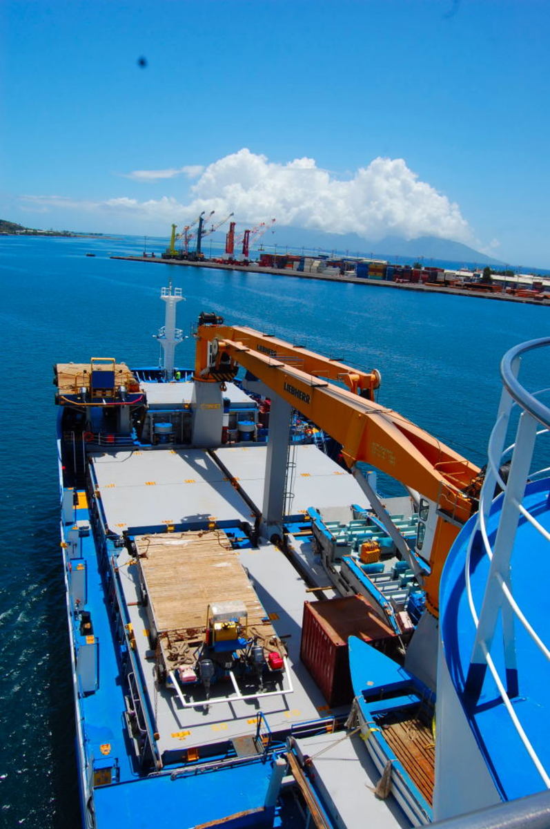 From Alcatraz to Pitcairn: The Tuamotus, Anaa - Hollywood Progressive