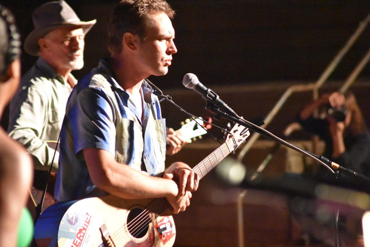 The Grapes of Rapture: Theatricum Honors Woody Guthrie at Woodsy Gala ...