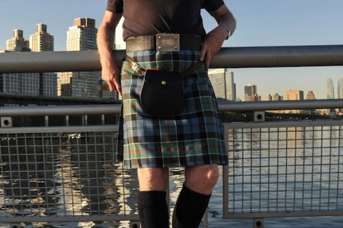 Fabric of Identit | The Richness of Colquhoun Tartan - Hollywood ...